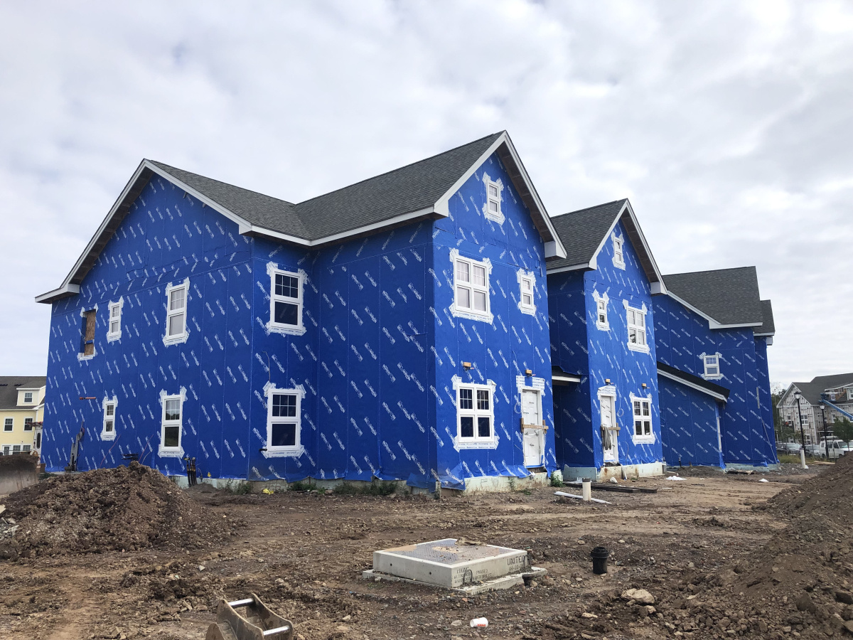 DOE Tour of Zero: Willow Creek, Phase 3 by Viking Construction ...