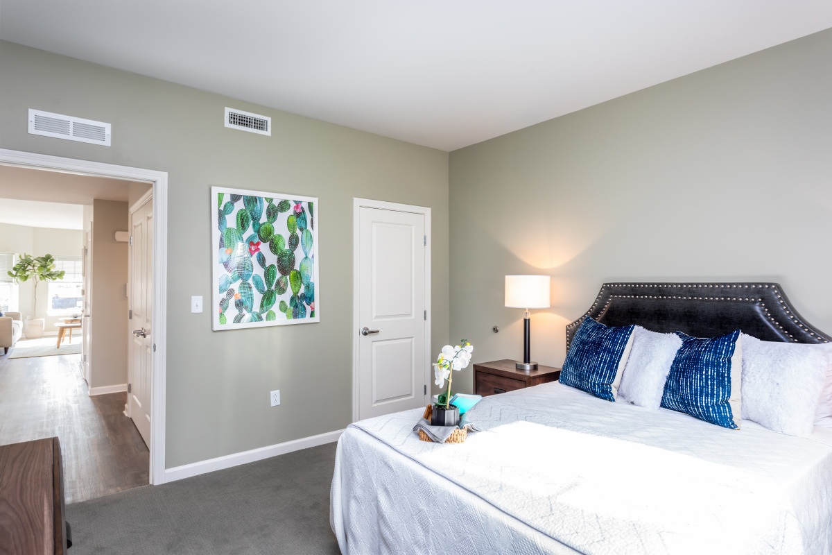 DOE Tour of Zero: Willow Creek, Phase 3 by Viking Construction ...