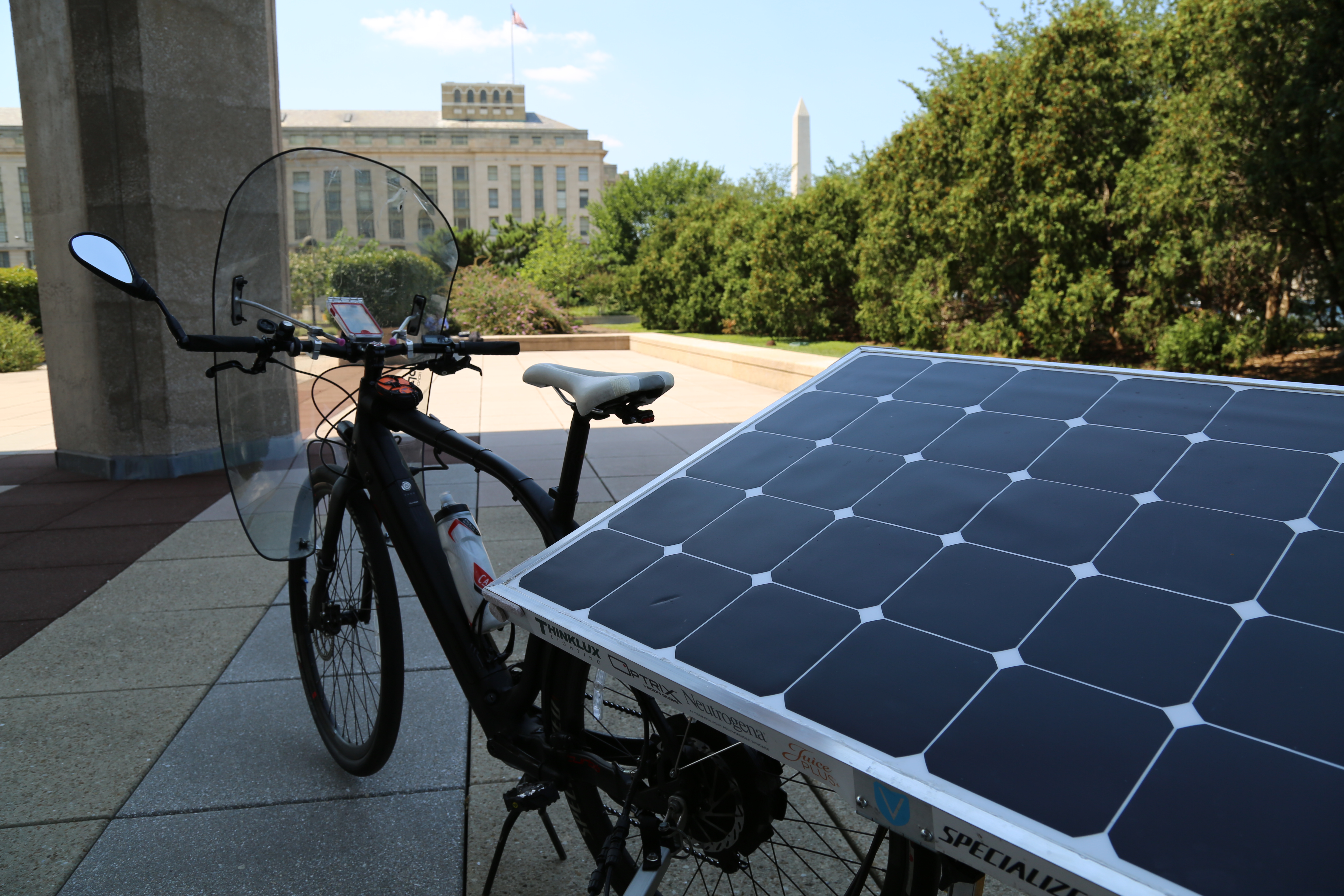 Solar Powered Bike Visits the Department of Energy | Department of Energy